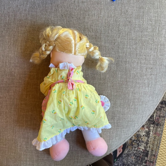 Toys | 1987 Rainbow Praying Doll Vintage 198s Tcfc Doll Blonde Blue ...